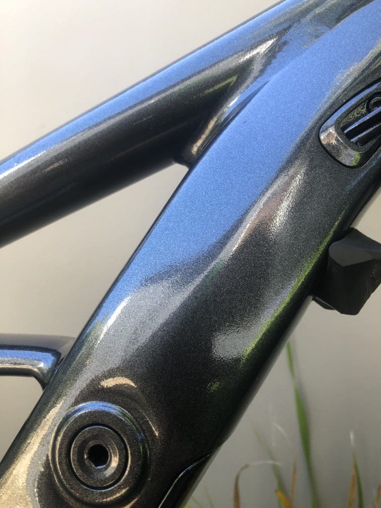 Mtb frame repaint - Carbon Fibre Repairs